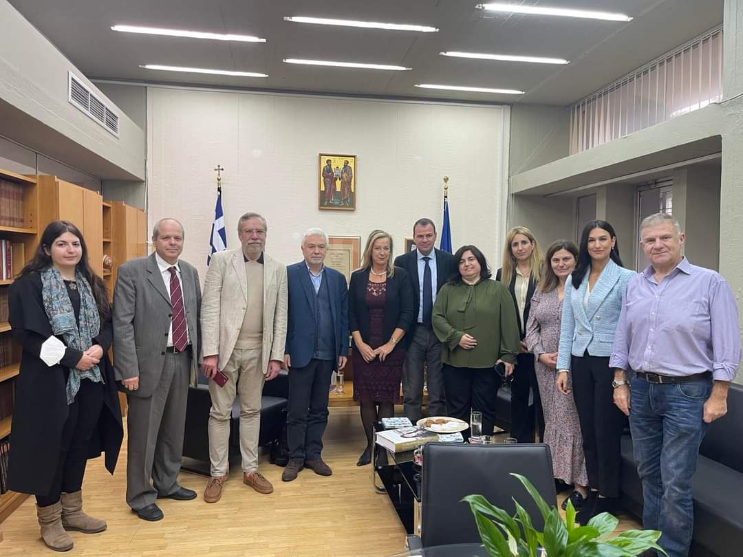 Πραγματοποιήθηκε η ομιλία του Θανάση Χατζόπουλου με θέμα "Όταν η ποίηση ...