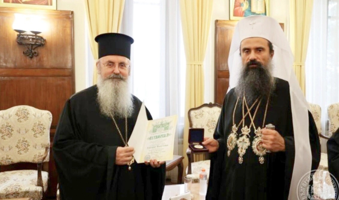 Ο Μητροπολίτης Περιστερίου και Καθηγητής του Ε.Κ.Π.Α. κ. Γρηγόριος ...