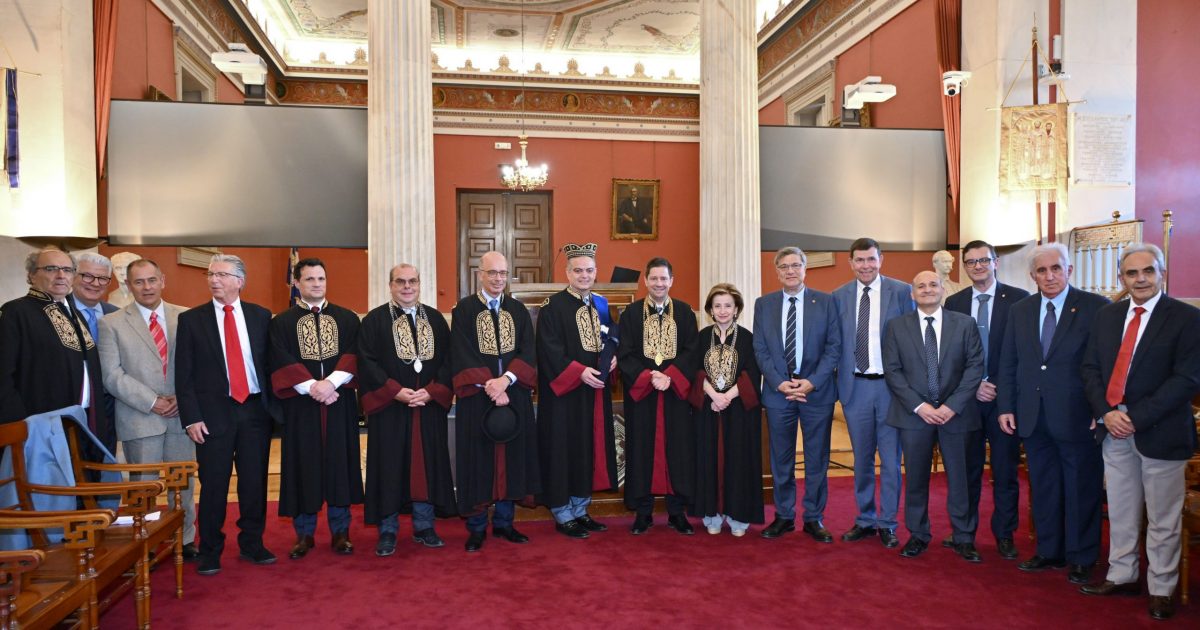 Επίτιμος διδάκτορας της Ιατρικής Σχολής του ΕΚΠΑ, αναγορεύθηκε ο ...