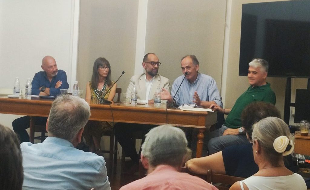 Στρογγυλή Τράπεζα: «Οι Νεοελληνικές Σπουδές στο Πανεπιστήμιο της ...